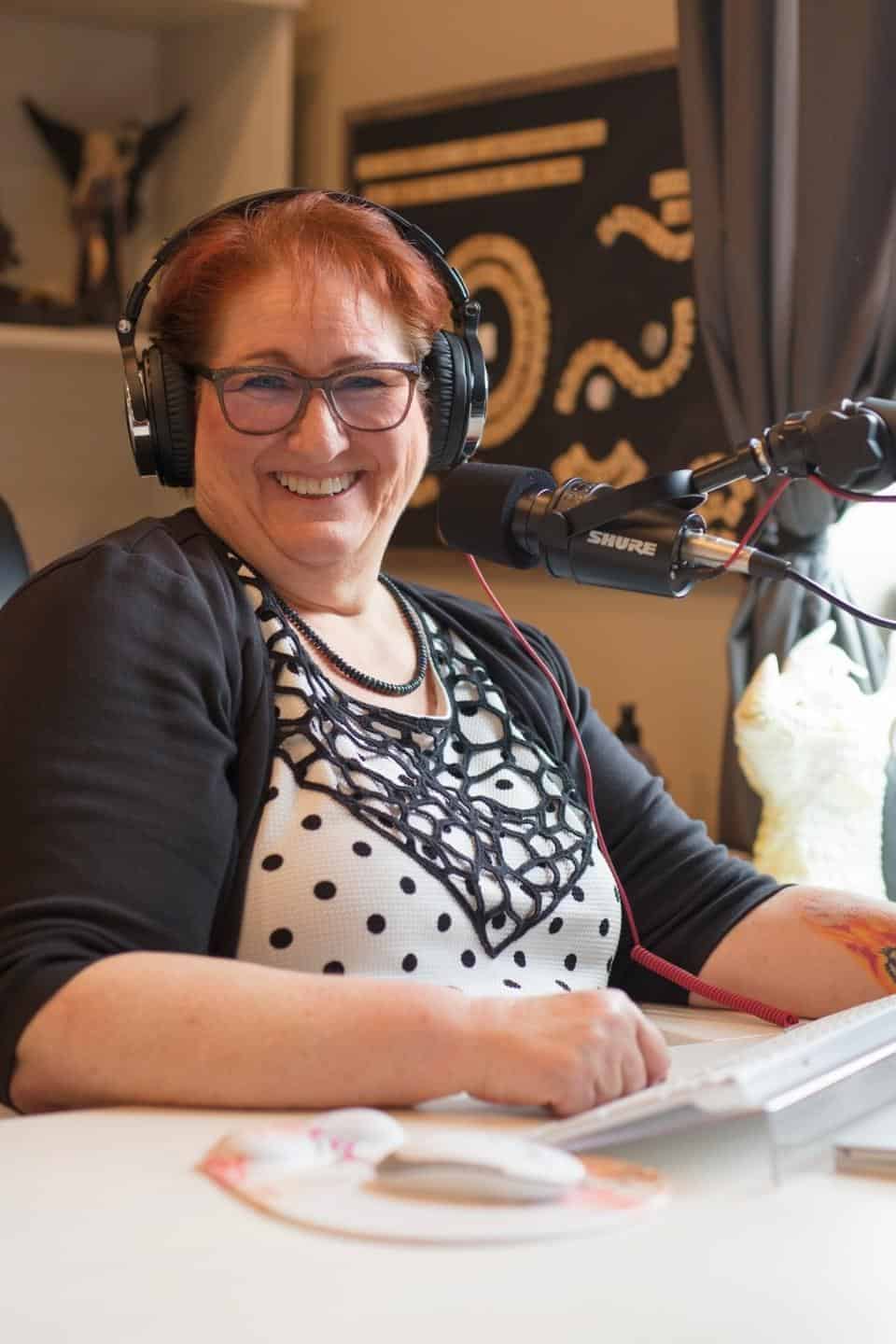 Personalized Life Coaching | About Laura Jane
